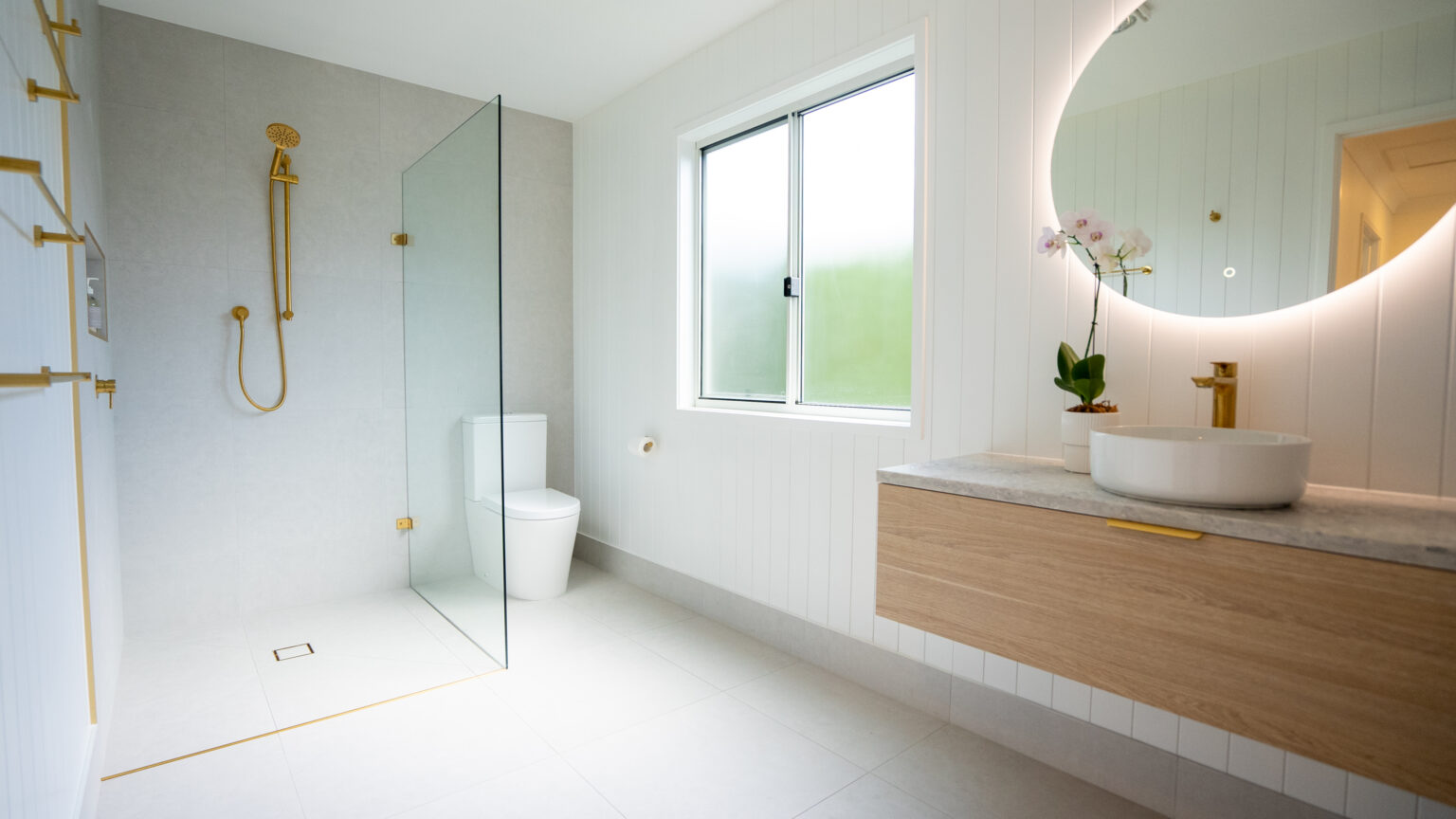 Bathroom Renovations Gold Coast | Bathroom Designer Gold Coast